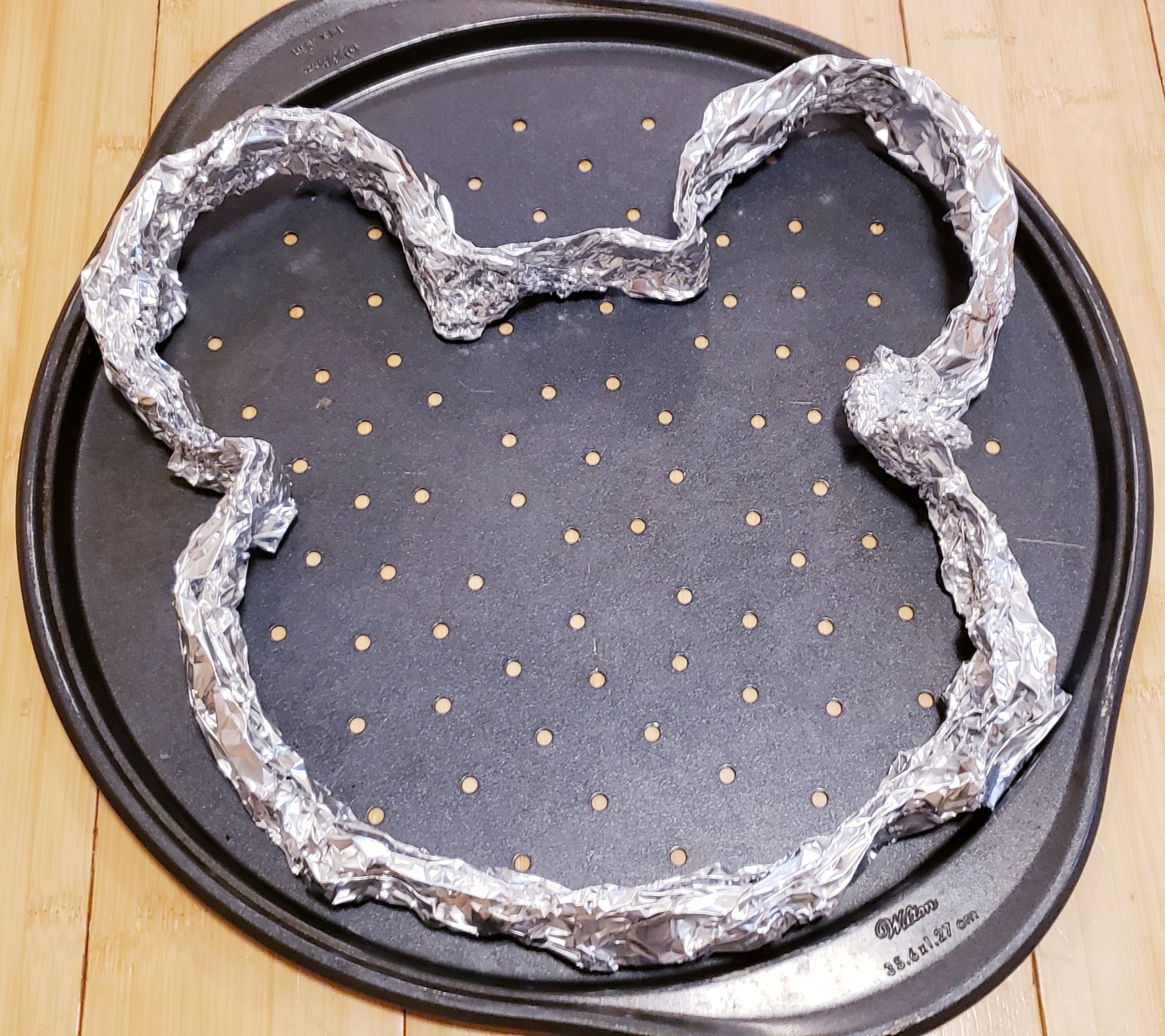 Sweet Cherry Mickey Pie – Mickey Ears 4 Minnie Money