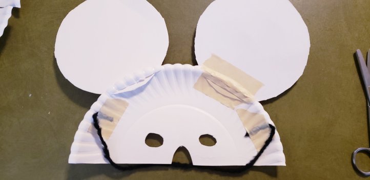 Paper plate Mickey crafts – Mickey Ears 4 Minnie Money