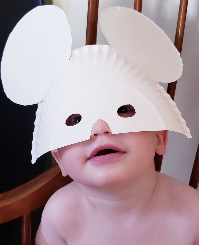 Paper plate Mickey crafts – Mickey Ears 4 Minnie Money